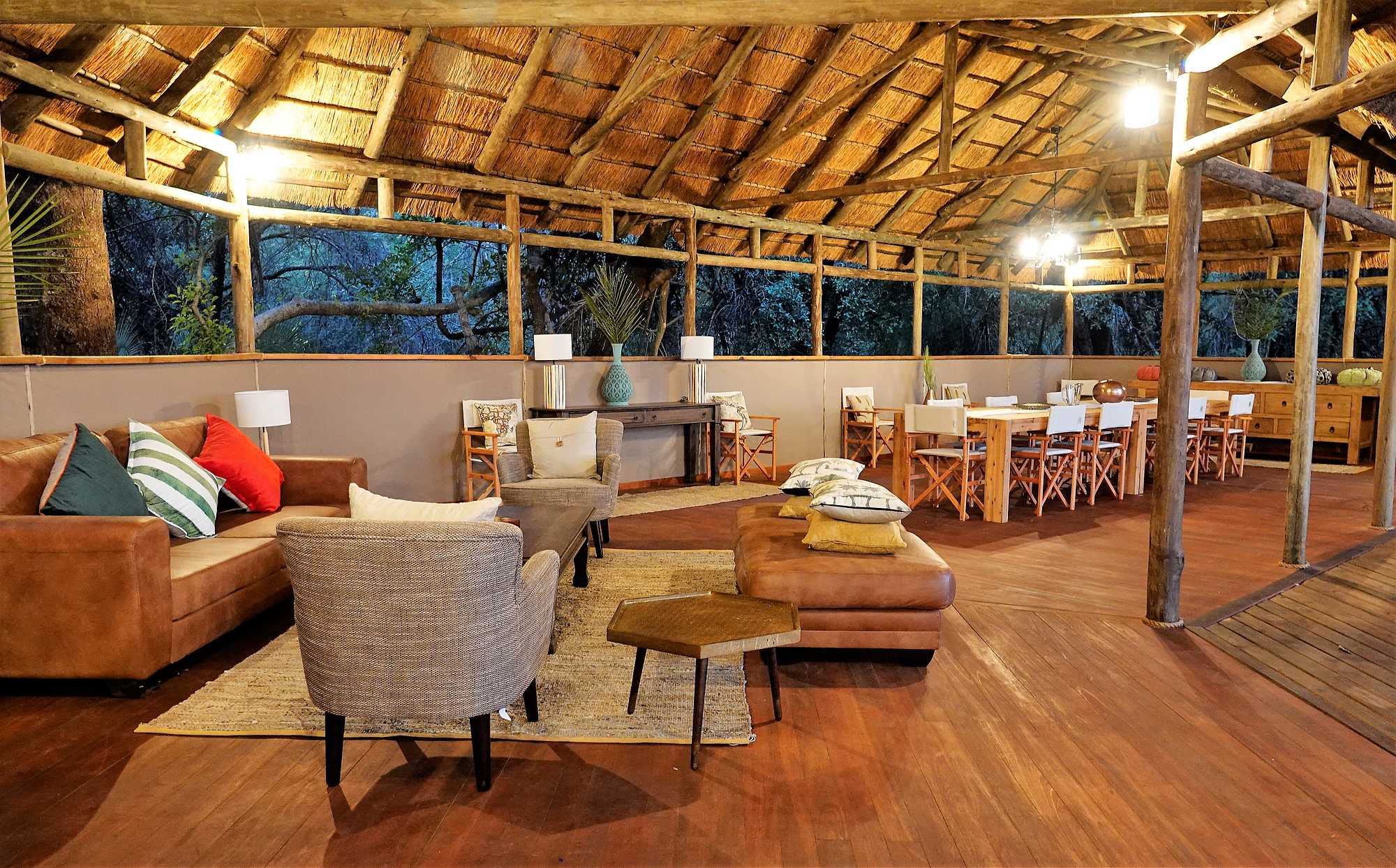 Setari Camp - Bilder und Infos bei Afrikarma Safaris