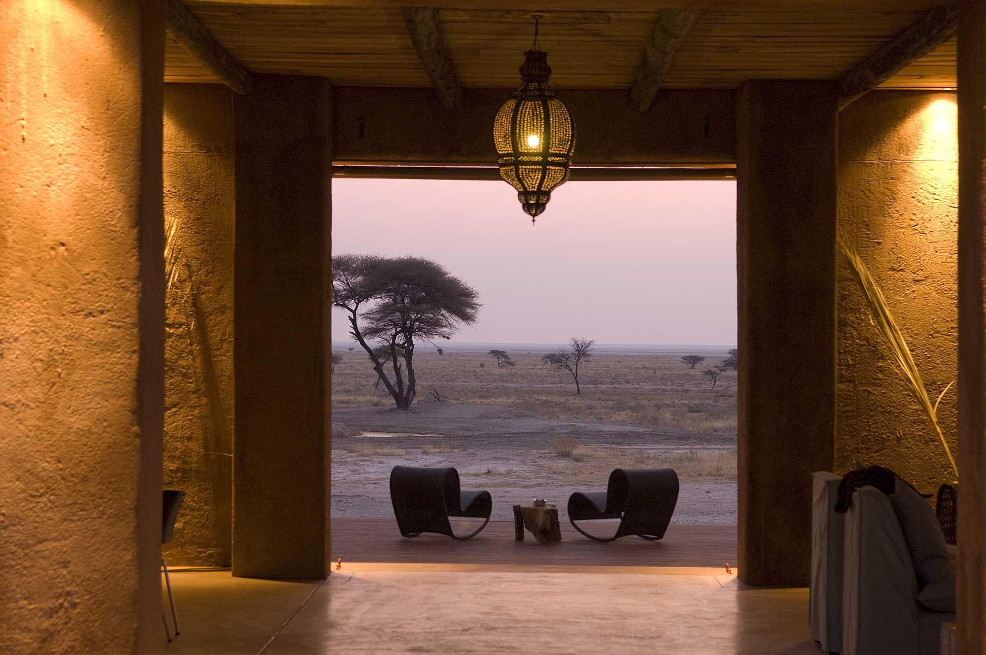 Onguma The Fort, Etosha, Namibia - Bilder & Infos bei AFRIKARMA